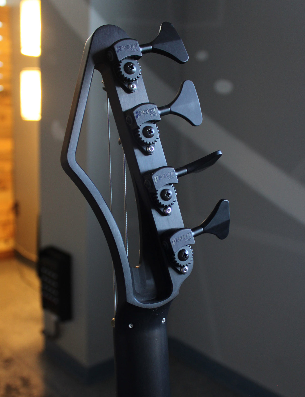 Helios Kevin Scott Signature Bass – Aluminati Guitars